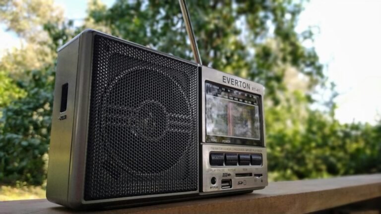 Metro Vancouver Radio Legacy Ends, New Voice Emerges | British Columbia ...